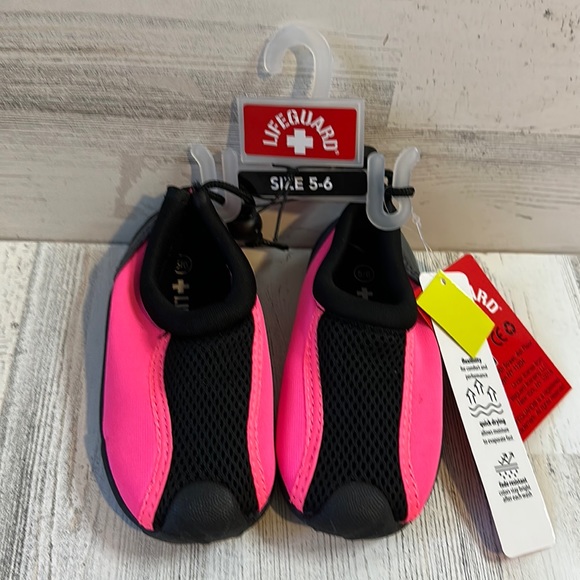 Lifeguard | Shoes | Lifeguard Toddler Water Shoes Pinkblack Size 56 New ...